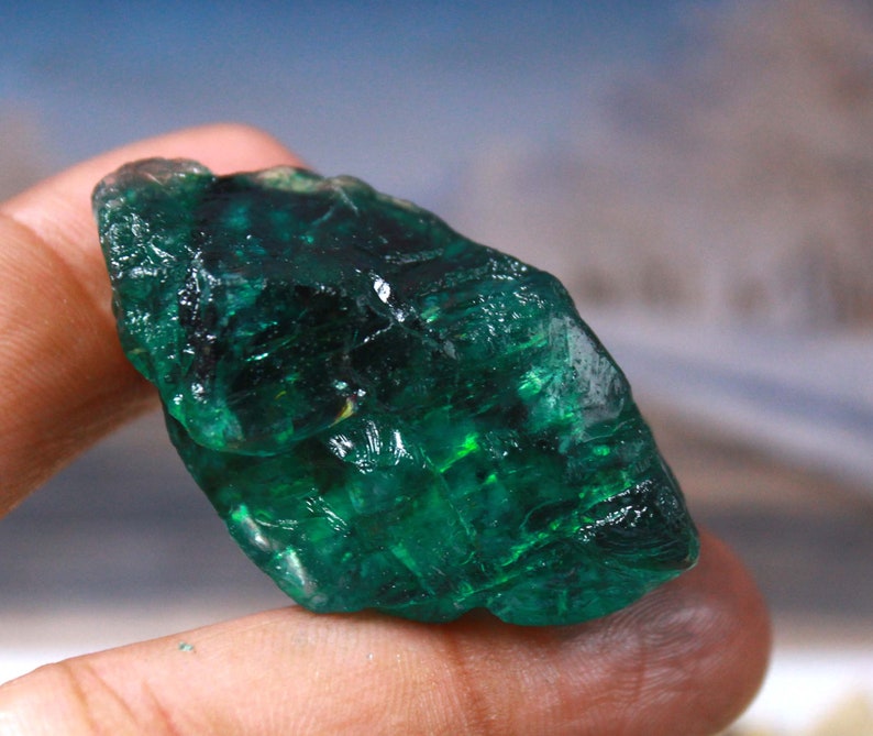 Buy Emerald 250.00 Carat Natural Emerald Raw Uncut Shape Colombian ...