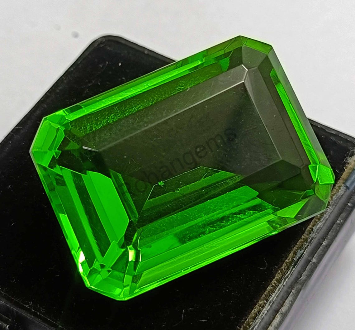 Green Emerald Natural Superior Quality 68.35 Ct Certified Faceted ...