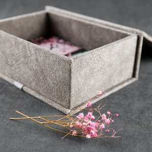 In Loving Memory Keepsake Box for 4x6, 6x9 or 5x7 Pictures, Light ...