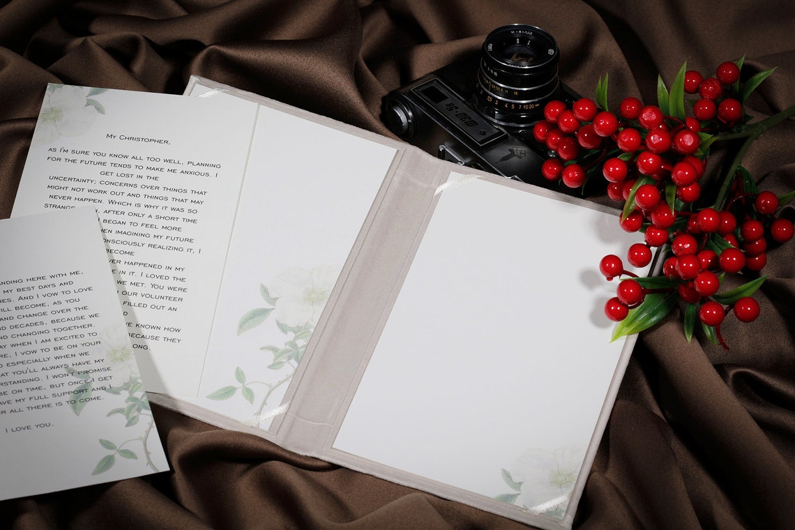 Wedding Officiant Ceremony Book, Personalized Velvet Wedding Book ...