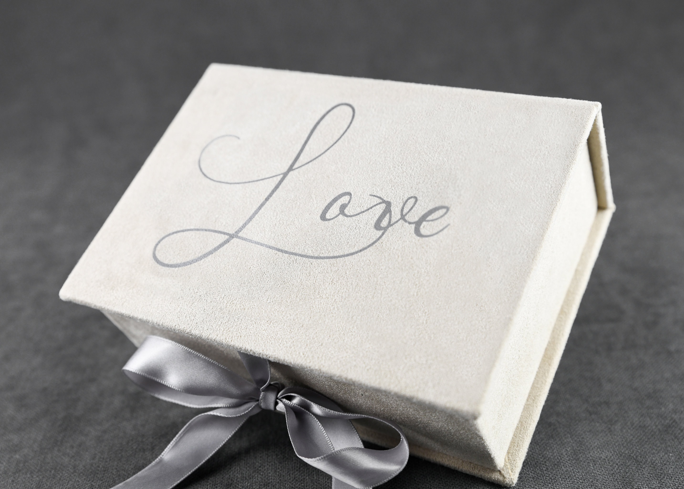 Lovely Custom Photo Box 6x9 / 4x6 / 5x7 Photo Storage Box - Etsy