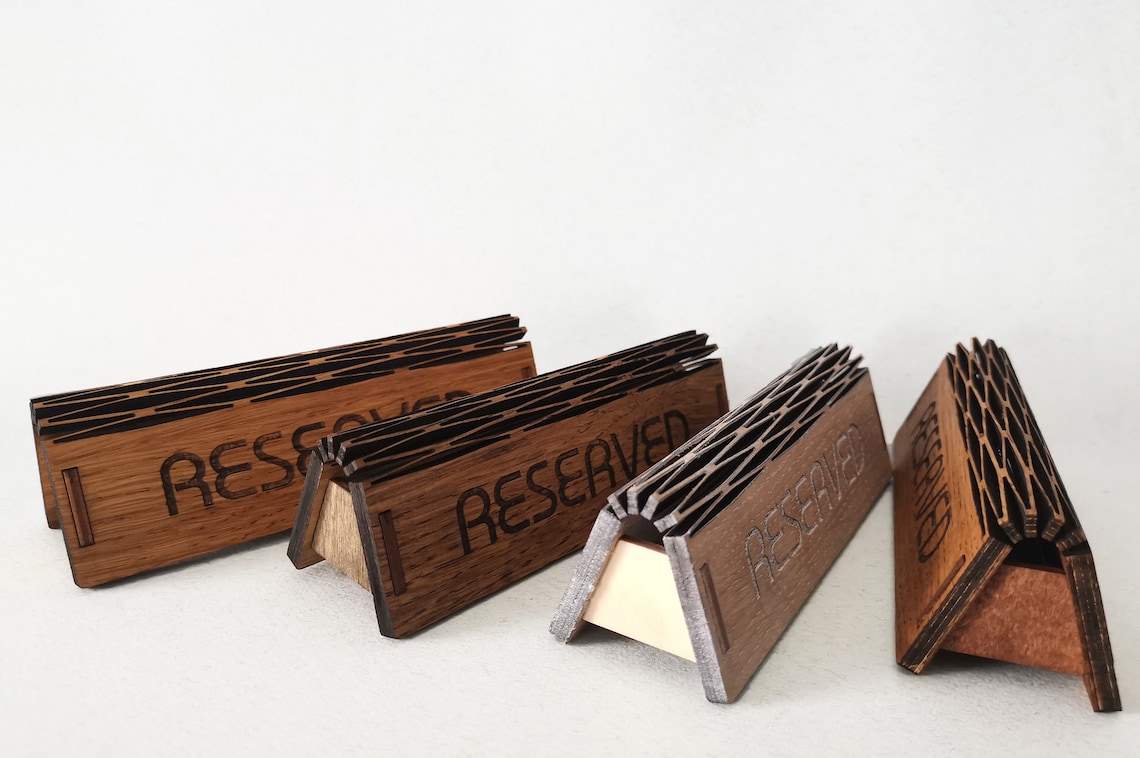 Oak Wood Reserved Table Sign / Wooden Reserved Sign for - Etsy