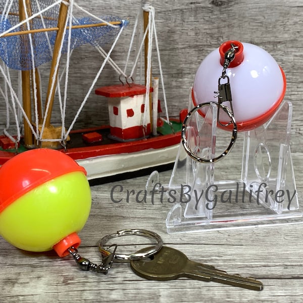 Boat Keychain - Etsy