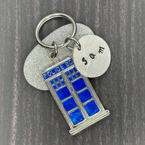 Doctor Who Inspired Tardis Keychain, Police Box Time Machine Keychain ...