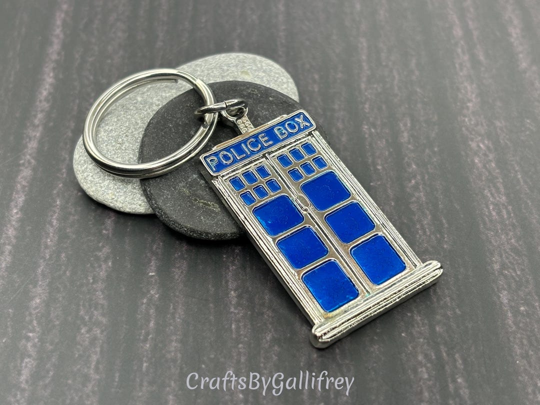 Doctor Who Inspired Tardis Keychain, Police Box Time Machine Keychain ...