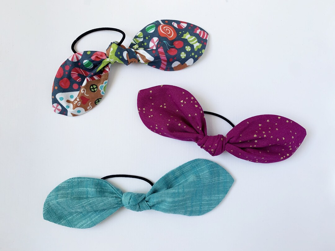 Holiday Hand-knotted Hair Bow. Retro Top Knot. Women's Girls Hair ...