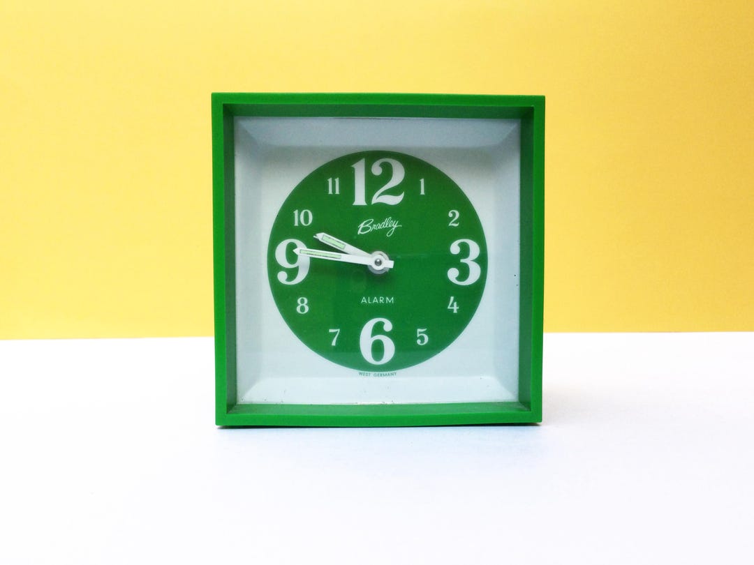 Vintage Alarm Clock, Mod Design, 70s Bradley Clock, Green and White ...
