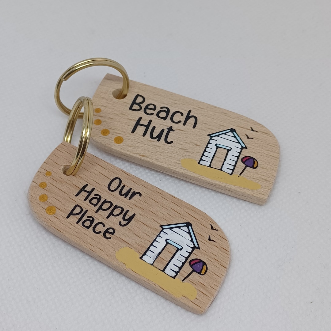 BEACH HUT Keyring - Hand Painted. A Lovely Keyring a Perfect Gift for ...