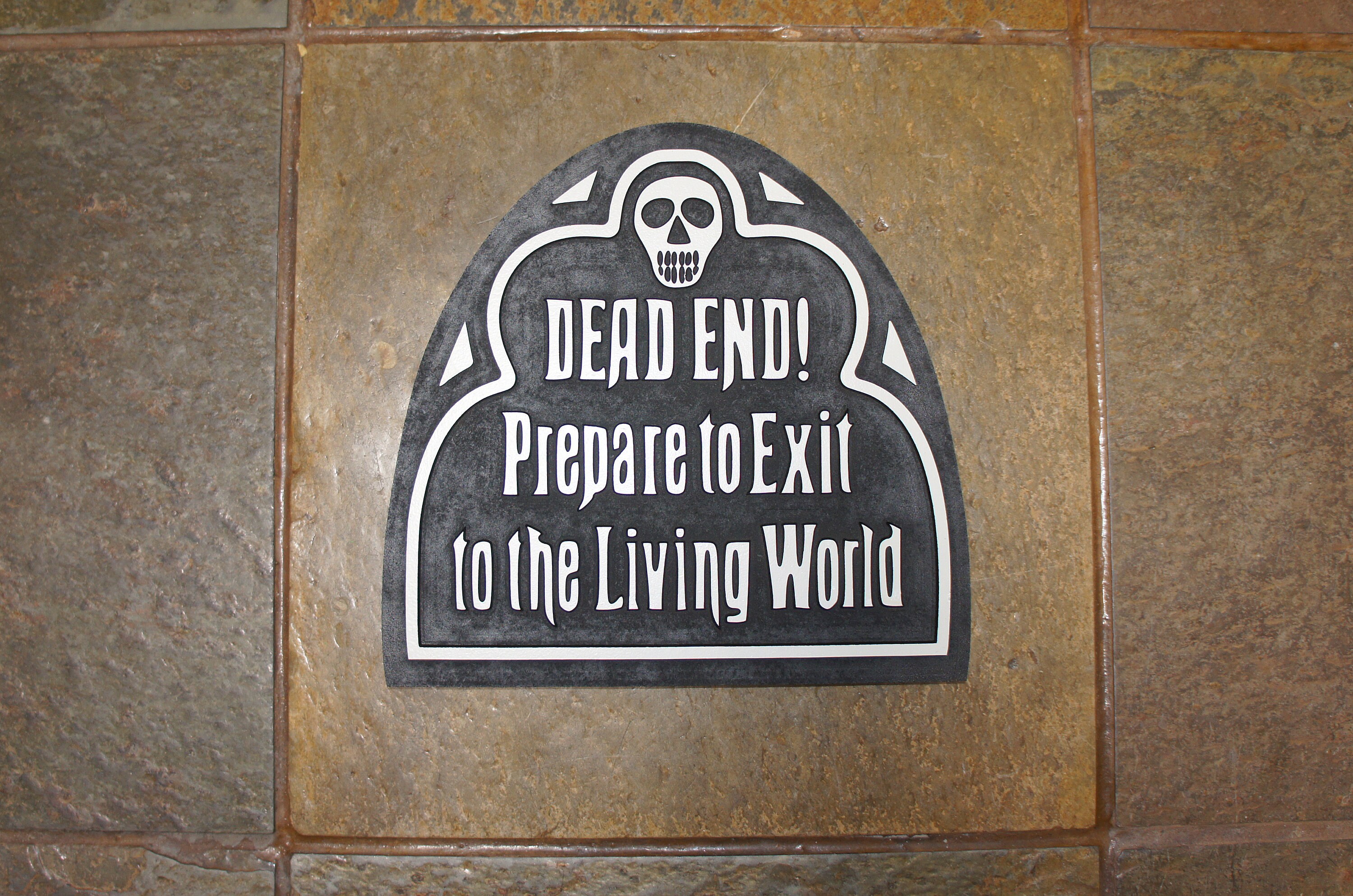 Haunted Mansion Inspired dead End Wall Hanging | Etsy