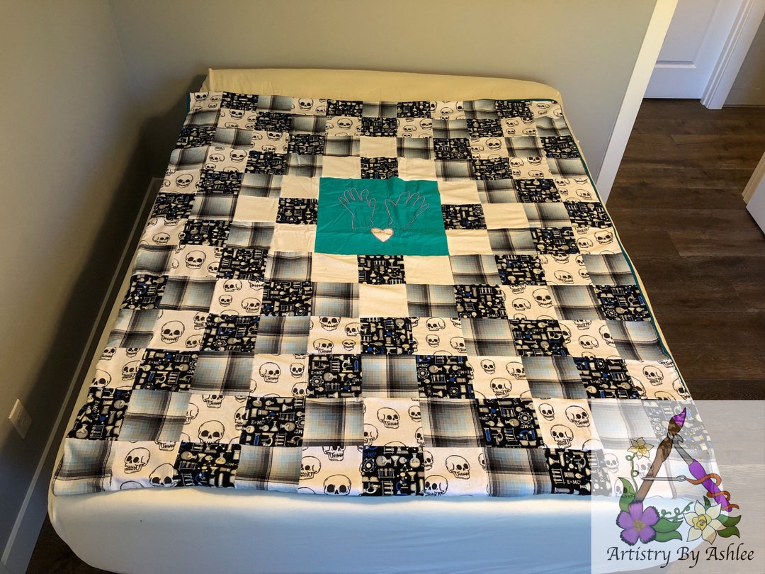 Custom Memorial Handprints Quilt - Etsy