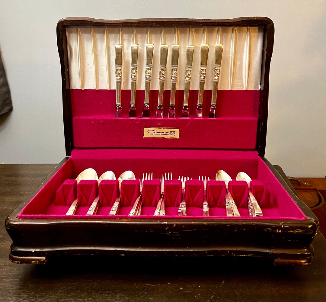 Vintage ONEIDA Community morning Star Pattern 1948 Silverplate 52 Piece ...