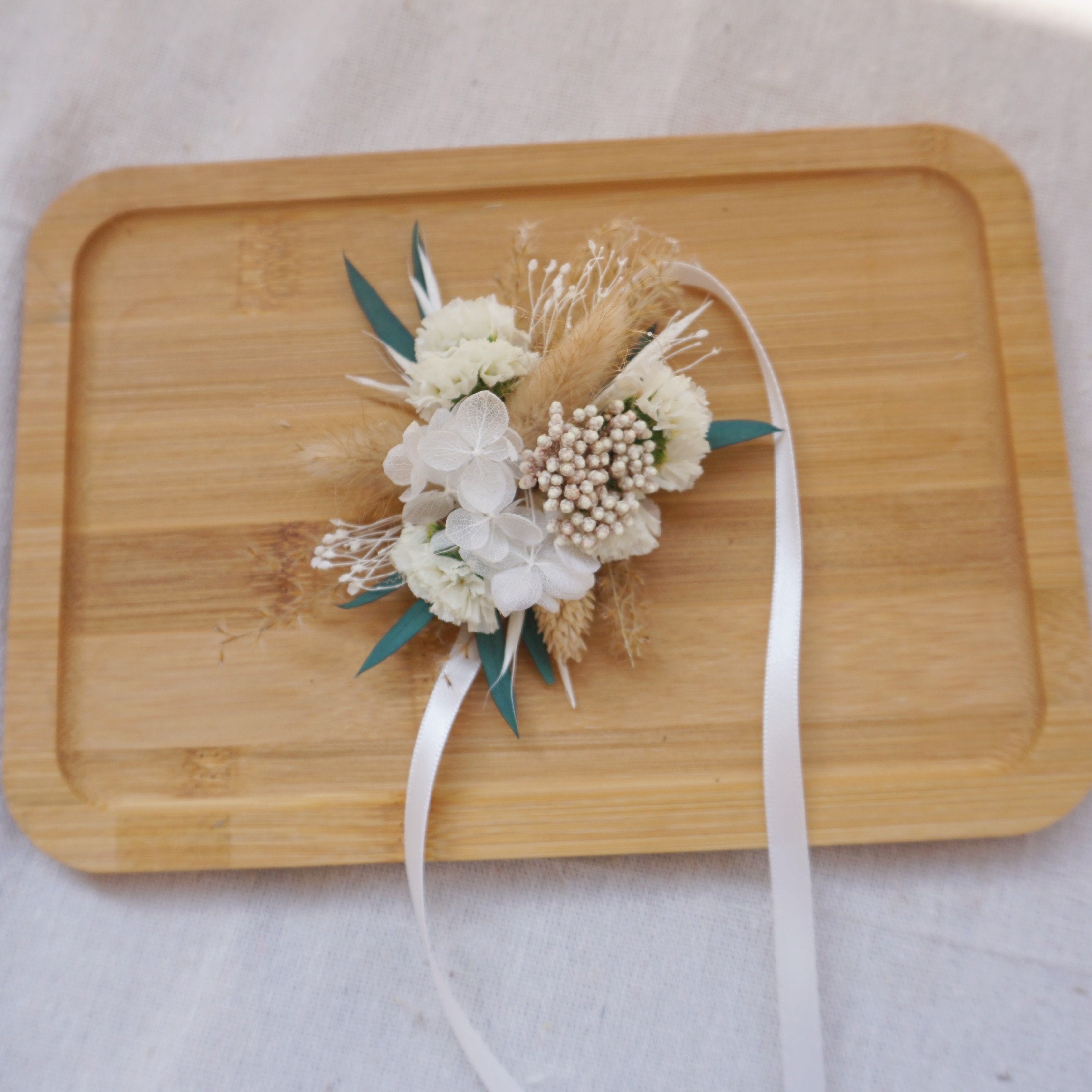 Pampas Grass Cream Bohemian Wrist Bra/eucalyptus Leaf - Etsy