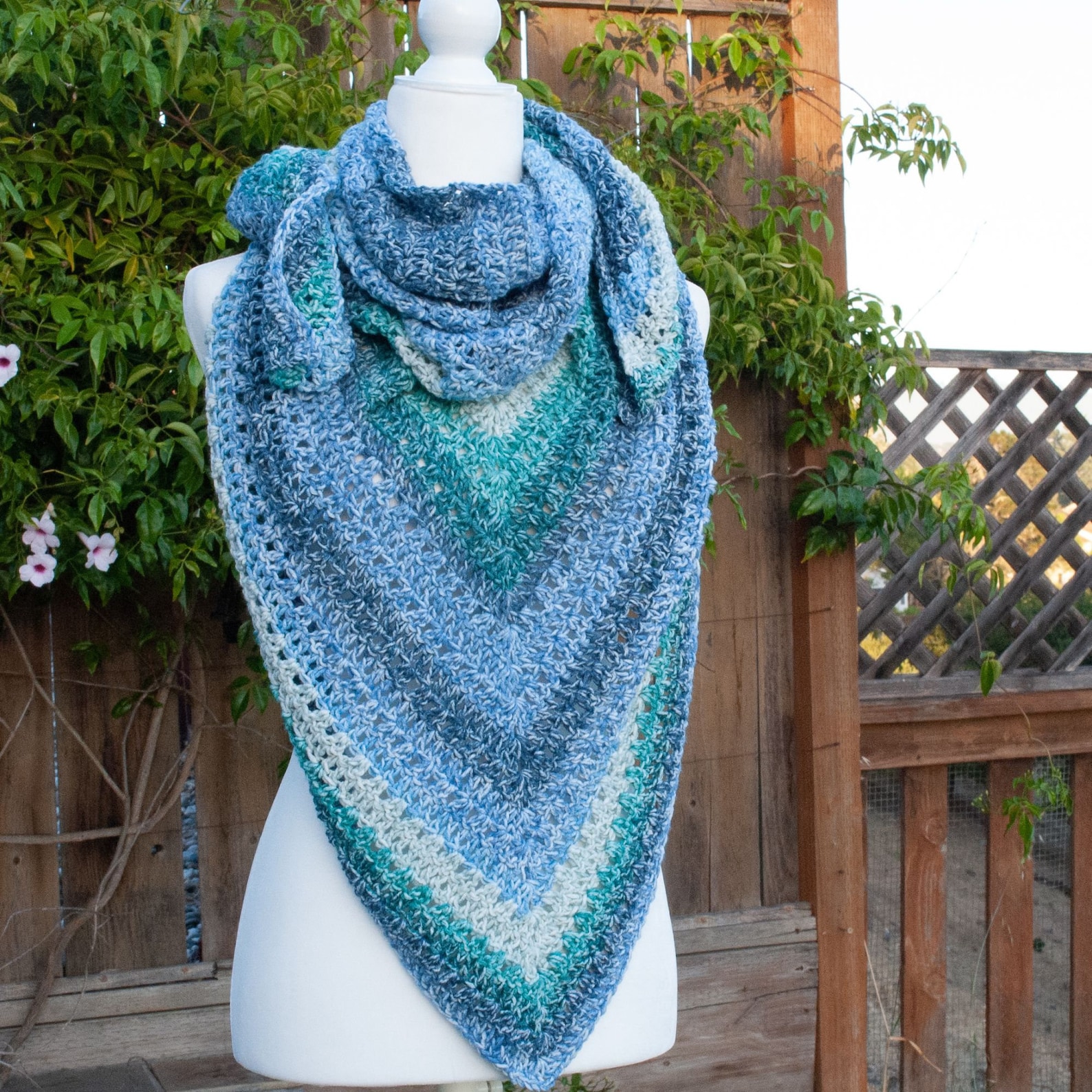 Beginner Triangle Crochet Shawl Pattern, Pdf Pattern Instant Download ...