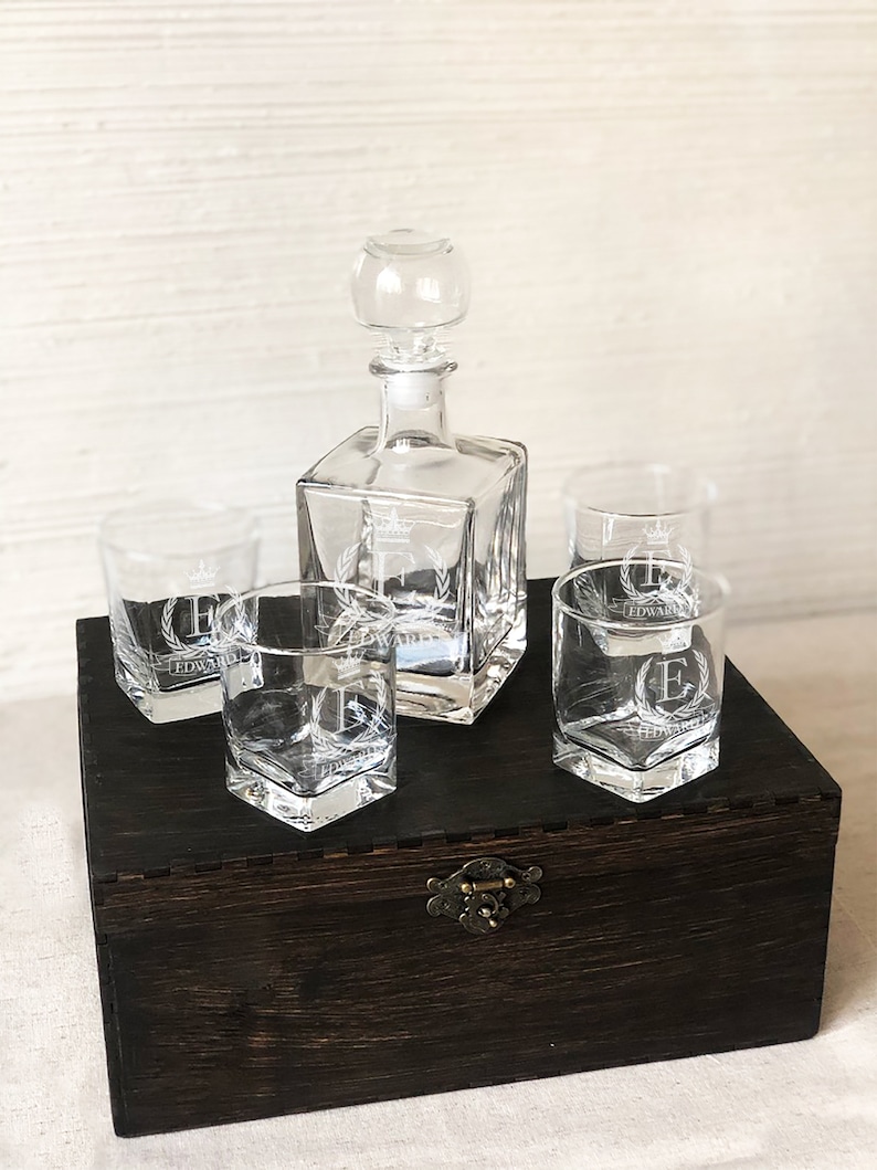 Personalized Whiskey Decanter Set Custom Whiskey Glasses - Etsy