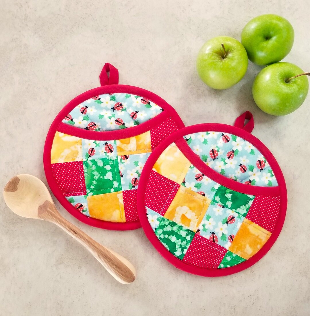 Easy Round Potholder With Pocket - PDF Quilted Potholder Pattern - Easy ...