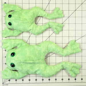 Beanbag Frog Sewing Pattern: Easy DIY Stuffed Animal (PDF Download) - 2 ...