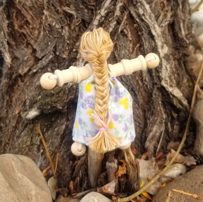 Spool Doll Tutorial: DIY Wooden Doll Pattern (PDF Download) - Etsy