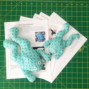 PDF Bean Bag Frog Pattern - 3 Sizes of Frog Patterns to Make Frog Family and Frog Prince - Teach ...