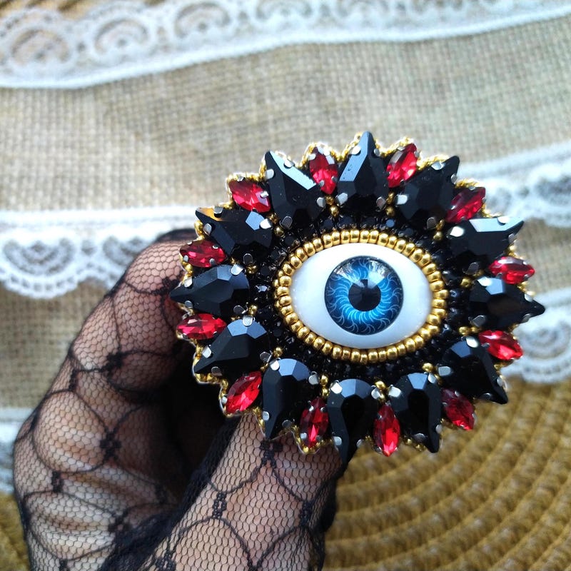 Eyeball Pin - Etsy