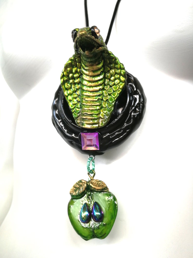 Green Snake Talisman Pendant, Feng Shui Amulet, Dune Imperium Magic ...