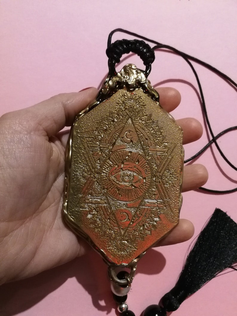 Illuminati Triangle Symbol, Evil Eye Necklace, Protective Talisman ...