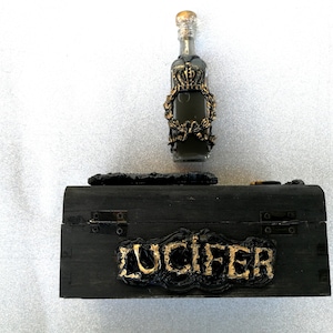 Custom Perfume Women Men, Eau De Parfume Magic Vintage Bottle ...