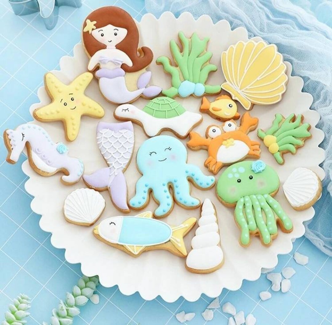 Hand-made Ocean Sea Creatures Mermaid Seahorse Shell Turtle Icing Sugar ...