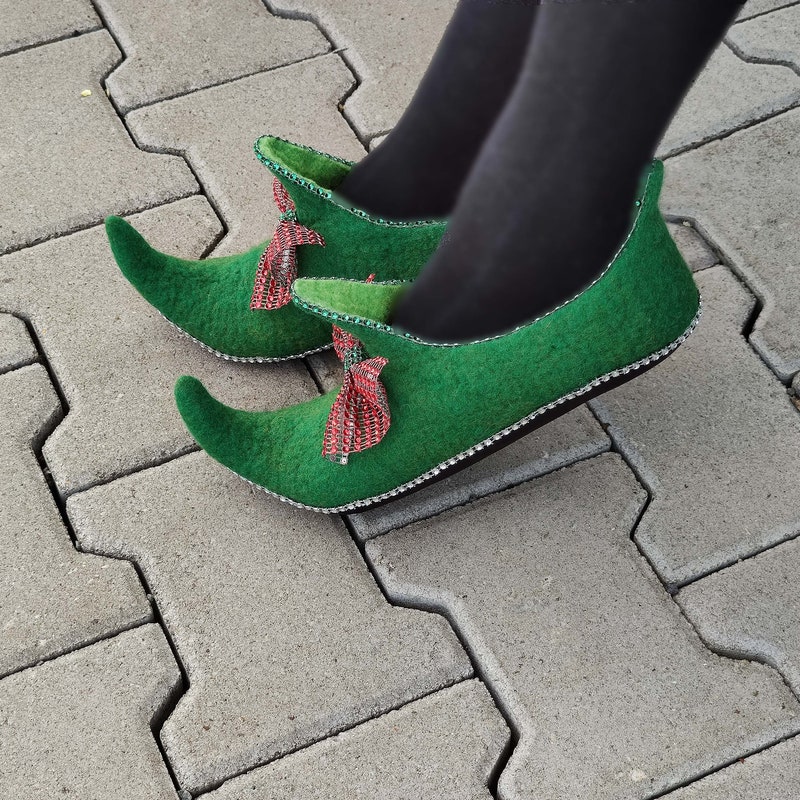 Curly Toe Slippers - Etsy