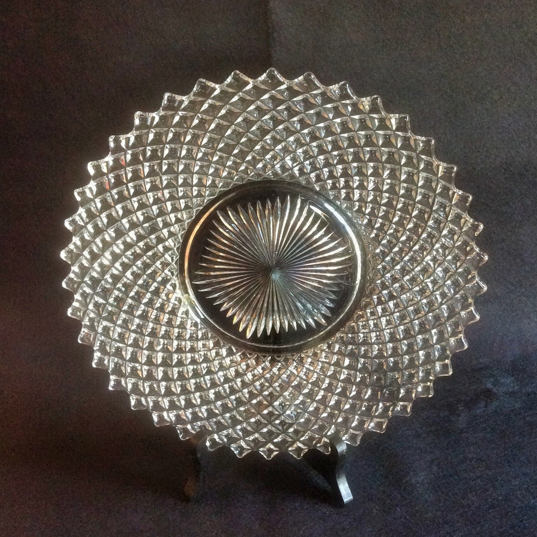 Vintage Clear Glass Serving Plate 10" Diamond Pattern, Classic Glass ...