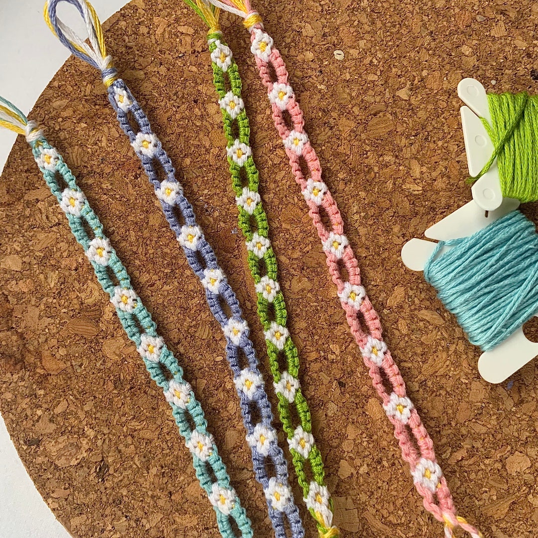 Daisy Chain Adjustable Friendship Bracelet - Etsy