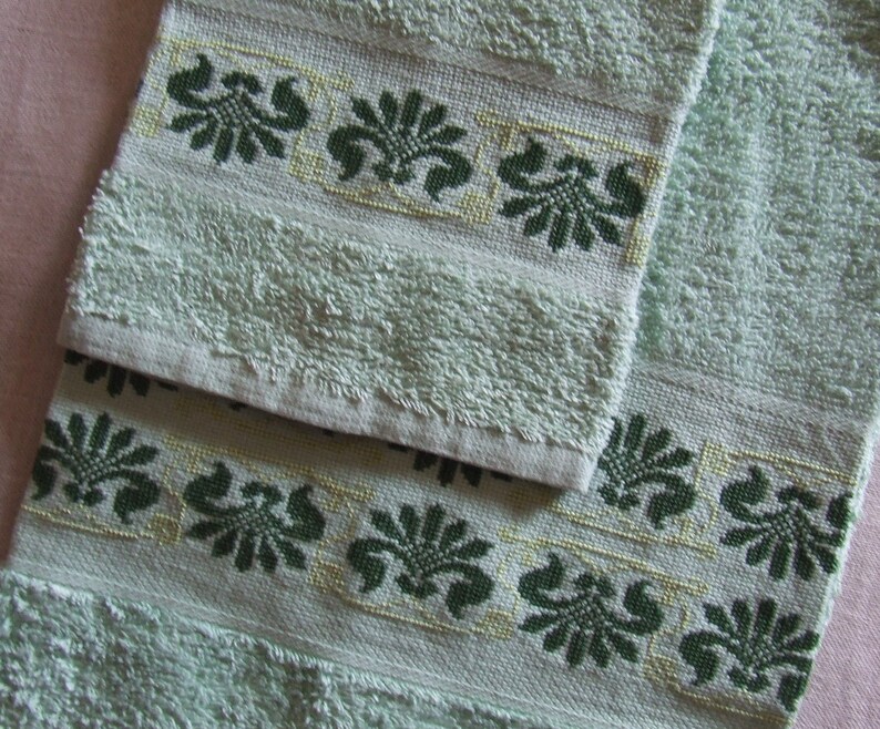 Sponge Towel Set and Cross Stitch Embroidery Green on Green - Etsy