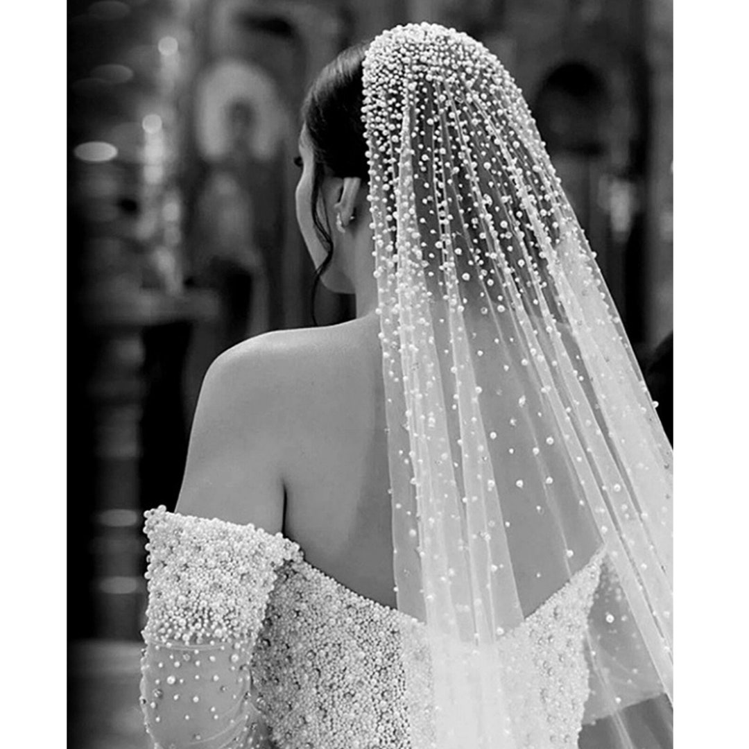 Cathedral Bridal Veil: Heavy Ivory Pearls, 1 Tier Pearl Veil Attached ...