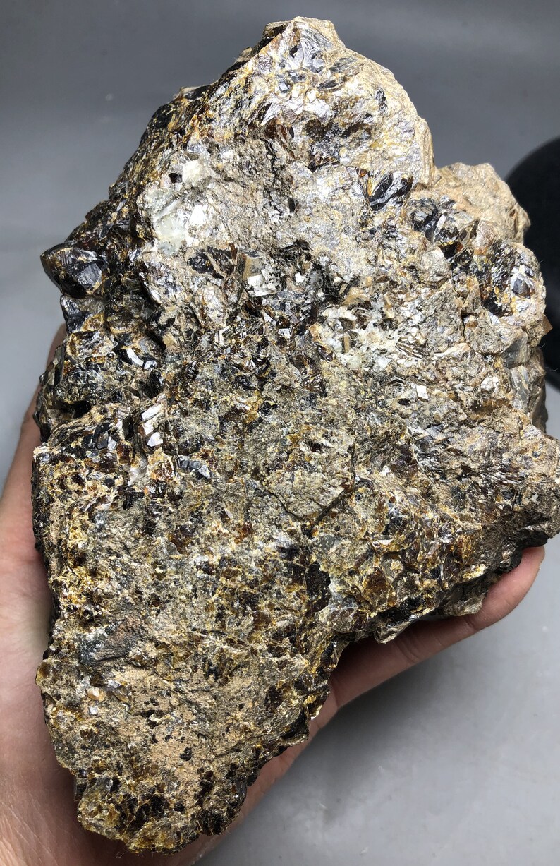 1880g New Find Raw Natural Rare Garnet Crystal Specimens Y157 - Etsy