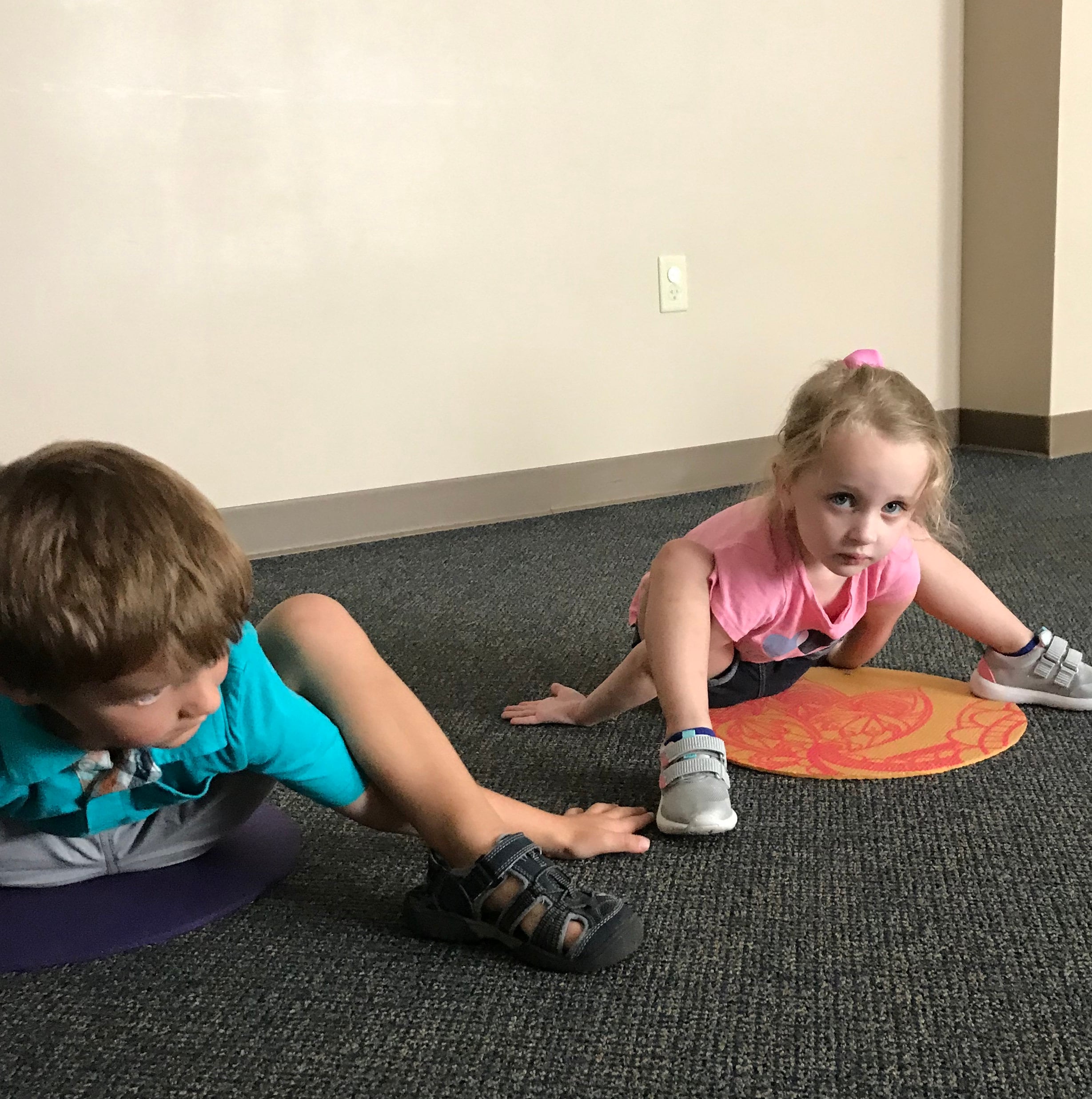 Safari Theme/jungle Theme Yoga & Movement Pose Cards With Lesson Plan ...