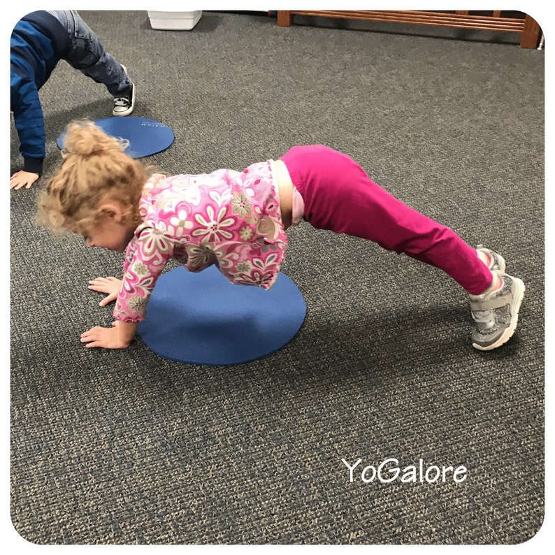 Hibernating Animals Yoga & Movement Pose Cards - Etsy