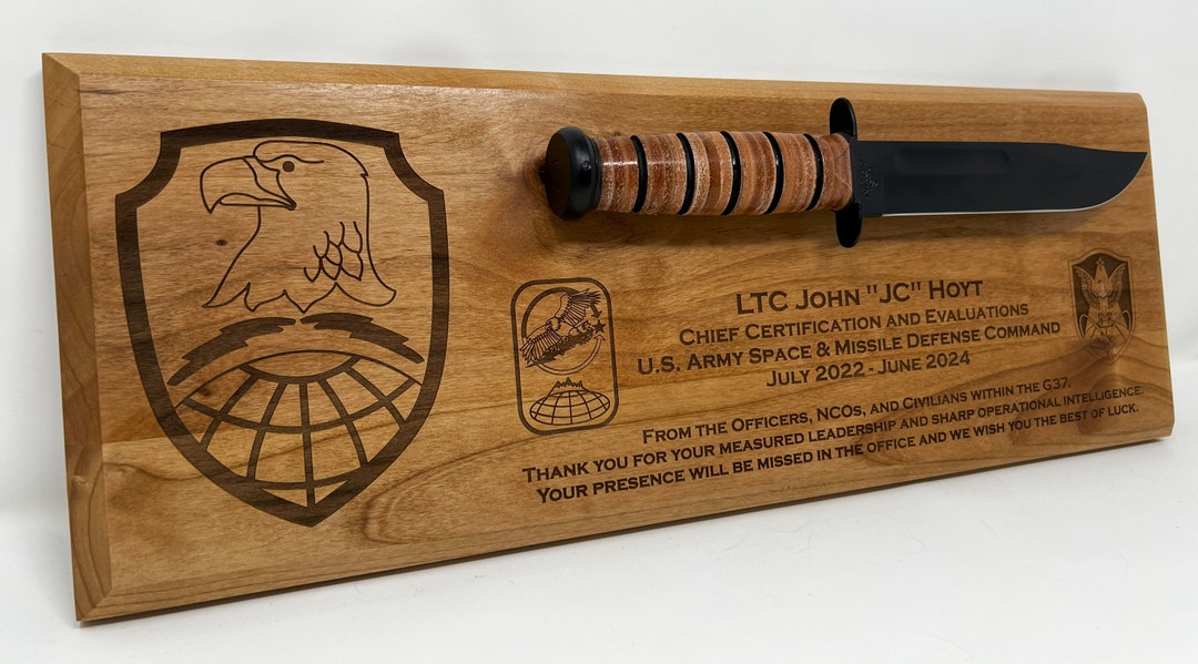 Personalized Ka Bar Knife Display - Etsy