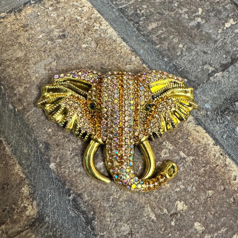 Elephant Brooch - Etsy