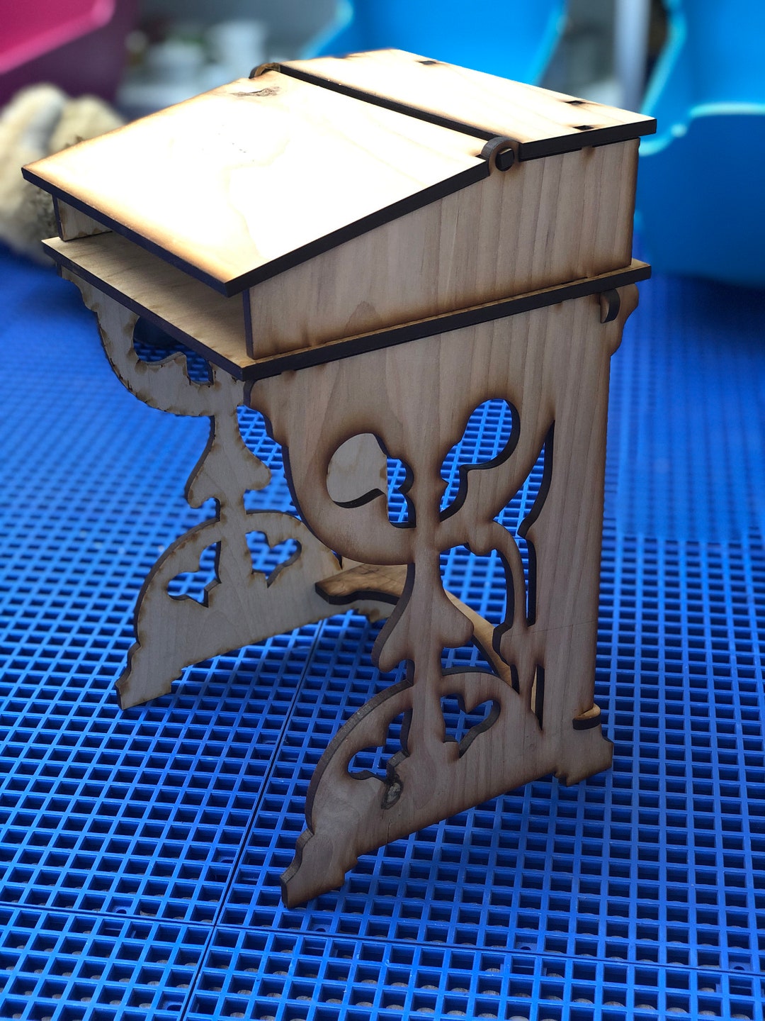 Stand-up Desk/captain's Desk/lectern for 18"/american Girl Doll - DIY ...