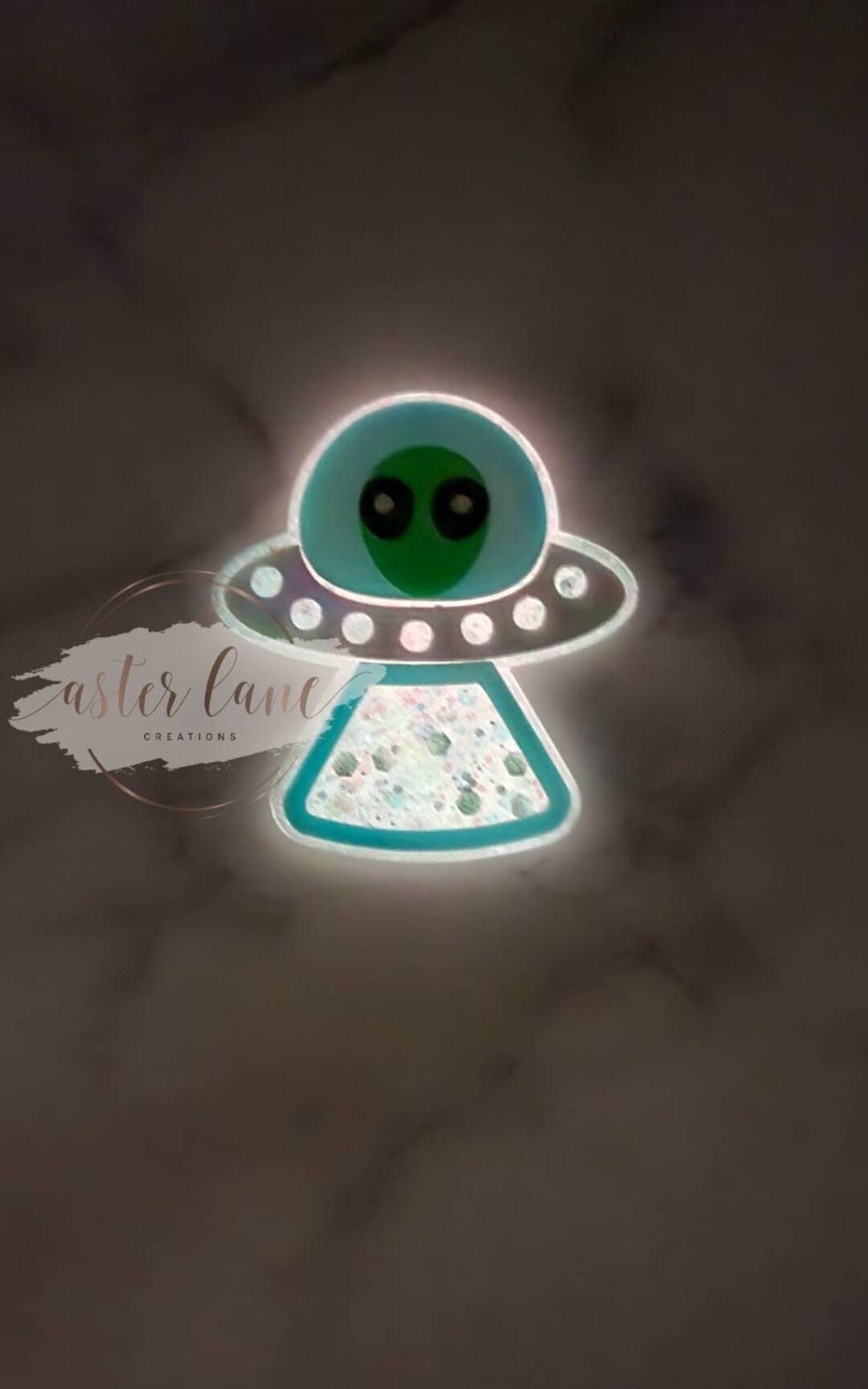 Alien Badge Reel, Syfy Gift, Cute Alien, Cute Badge Reel, Glitter Badge ...