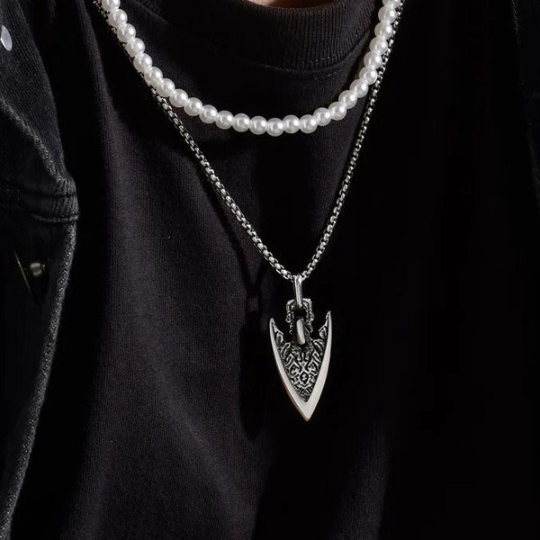 Arrowhead Necklace - Etsy