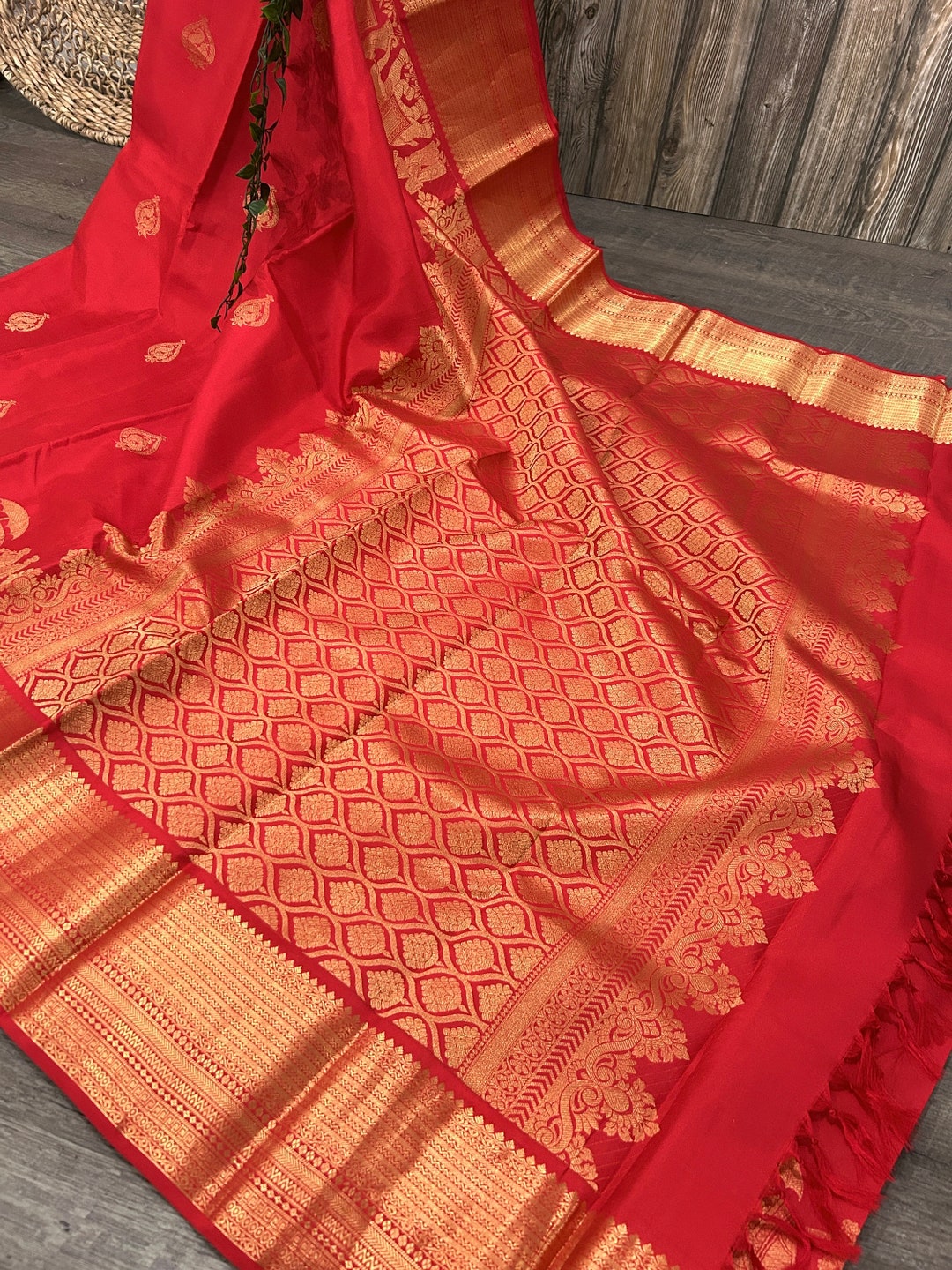 Red Bridal Kanjivaram Pure Silk Saree / Silk Mark Certified/ Free ...