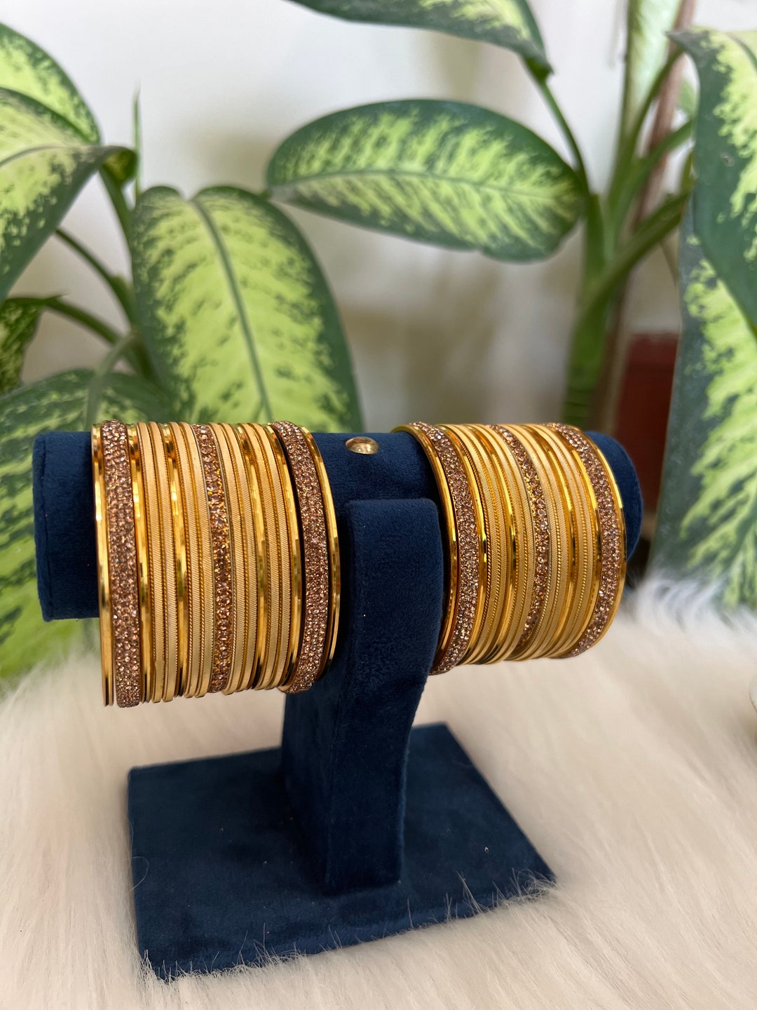 Beautiful Golden Bangles Set - Perfect Accessory - Etsy