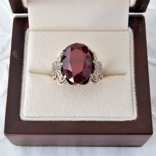 Ruby Filigree Ring - Etsy