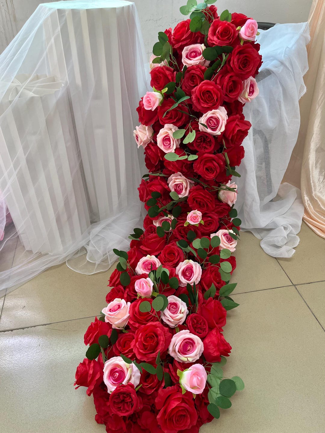 Red Pink Rose Flower Runner,wedding Aisle Flowers,table Flowers Row ...