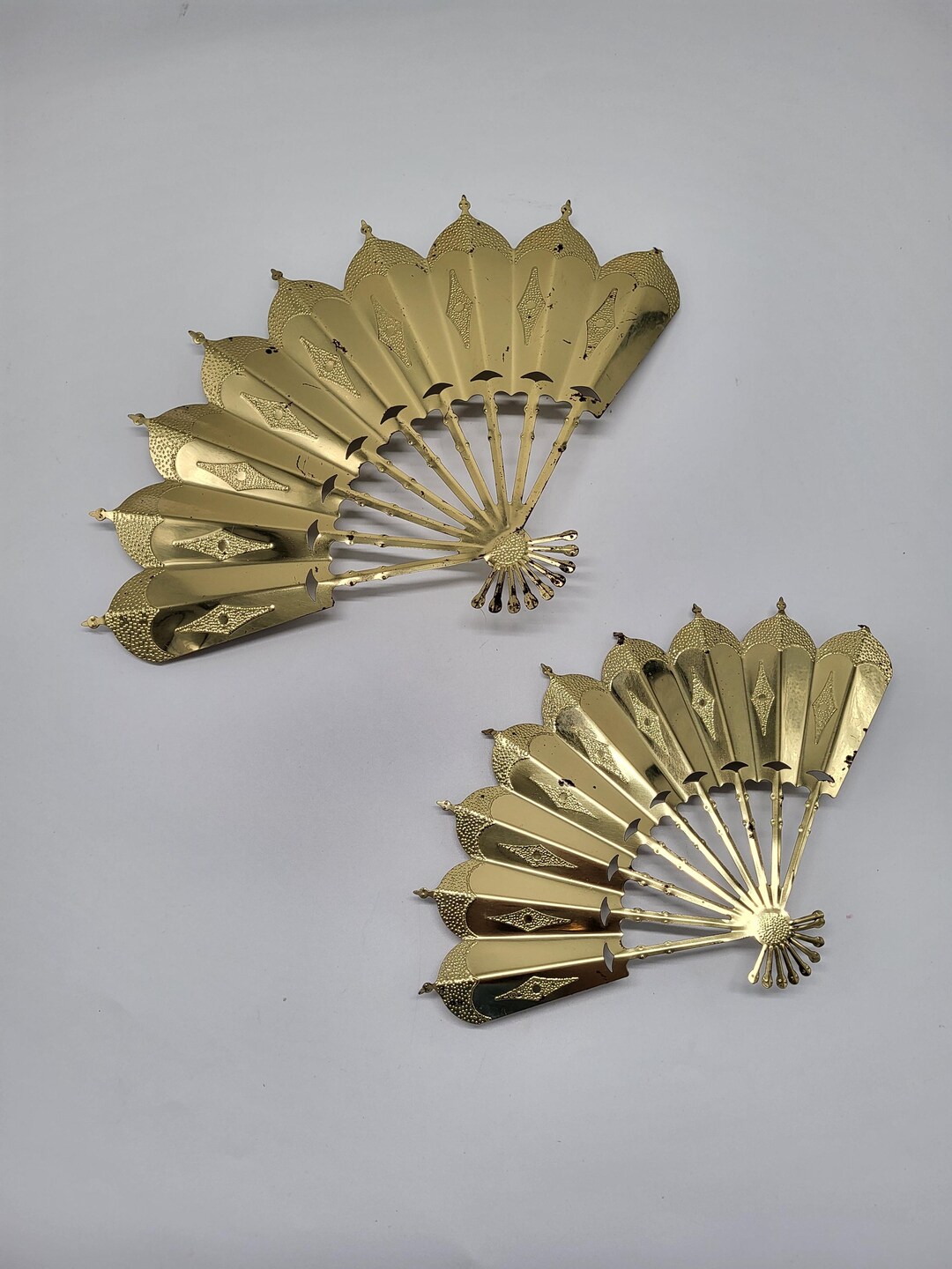 Vintage Gold Fans Set of 2 - Etsy