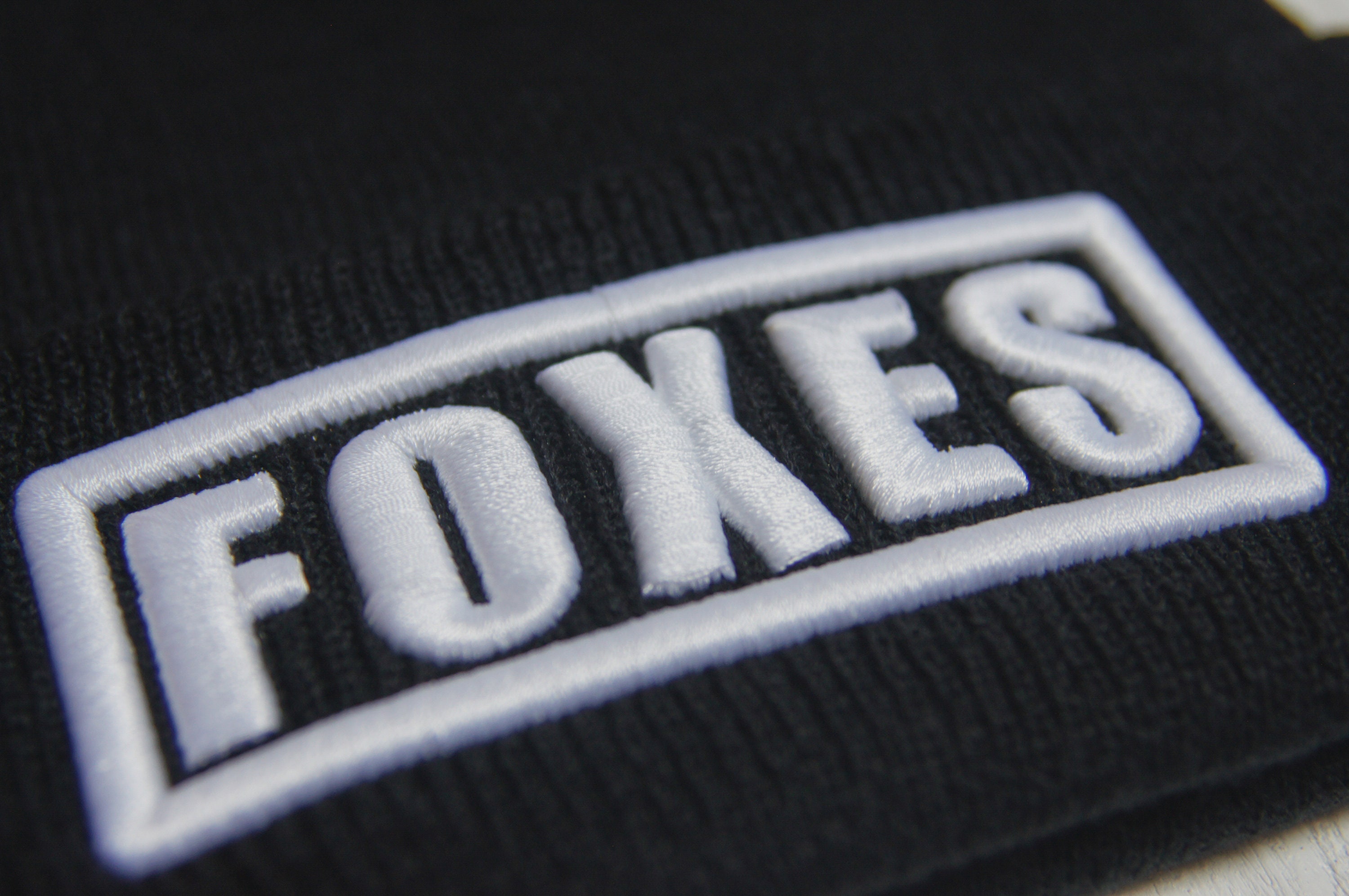 Leicester FOXES Unisex Beanie Hat LCFC Leicester City 3D Stitch Winter ...