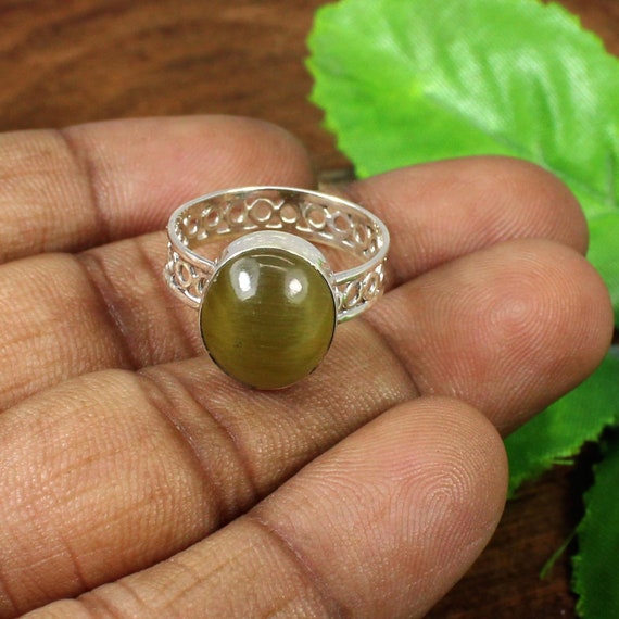 Cats Eye Stone Ring