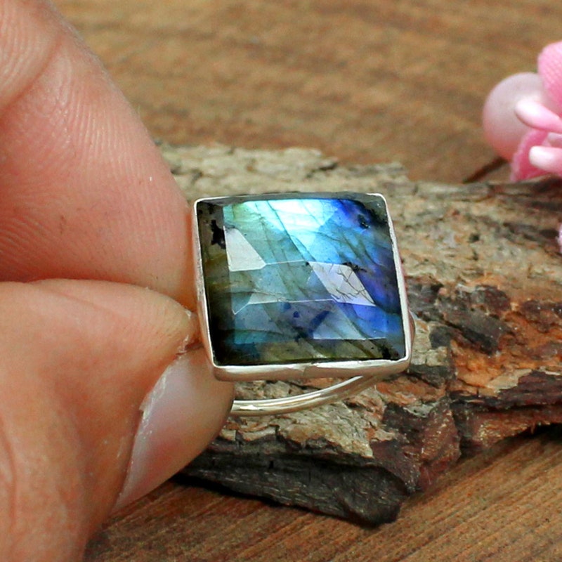 Labradorite Ring - Etsy
