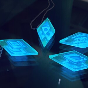 Glow in the Dark Frozen Element Necklace, Frozen 2 Rune Earth Fire ...