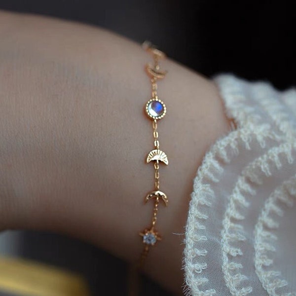 Acotar Bracelet - Etsy